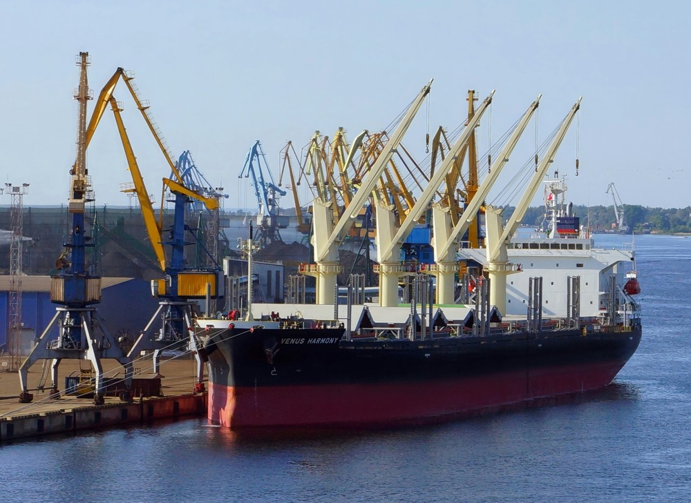 A guide to the new SOLAS Regulation for lifting appliances