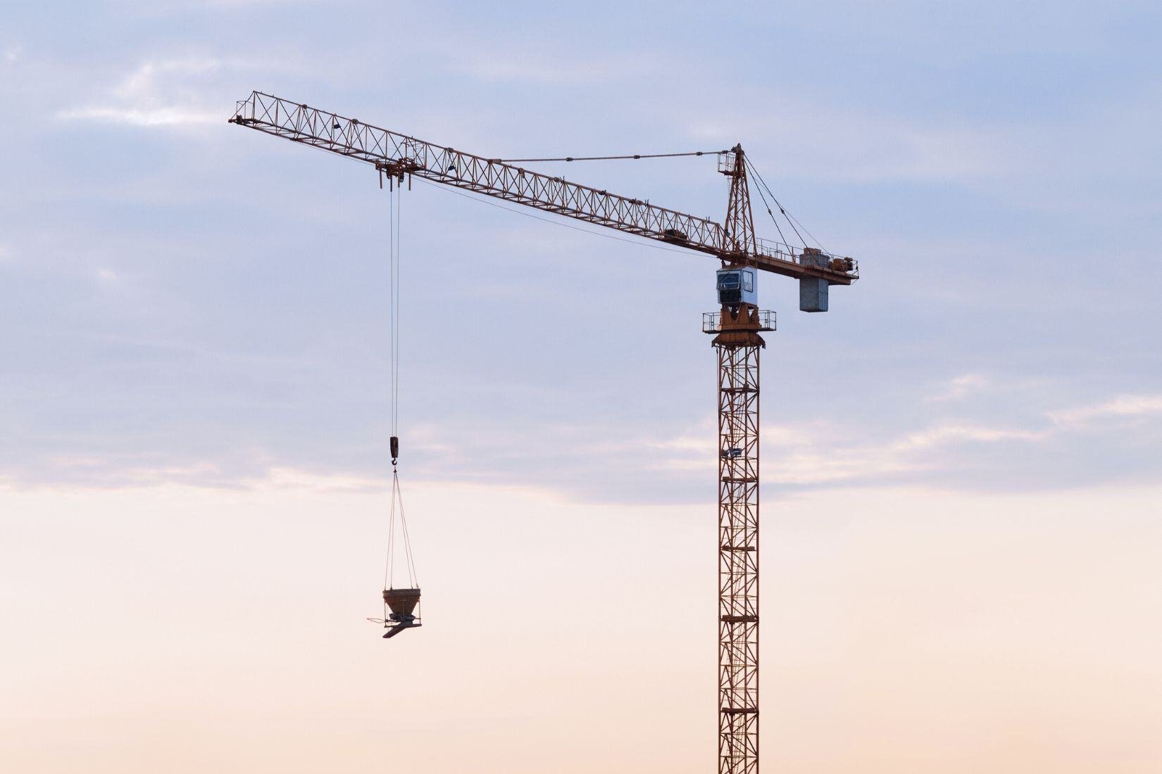 A complete guide to lifting equipment